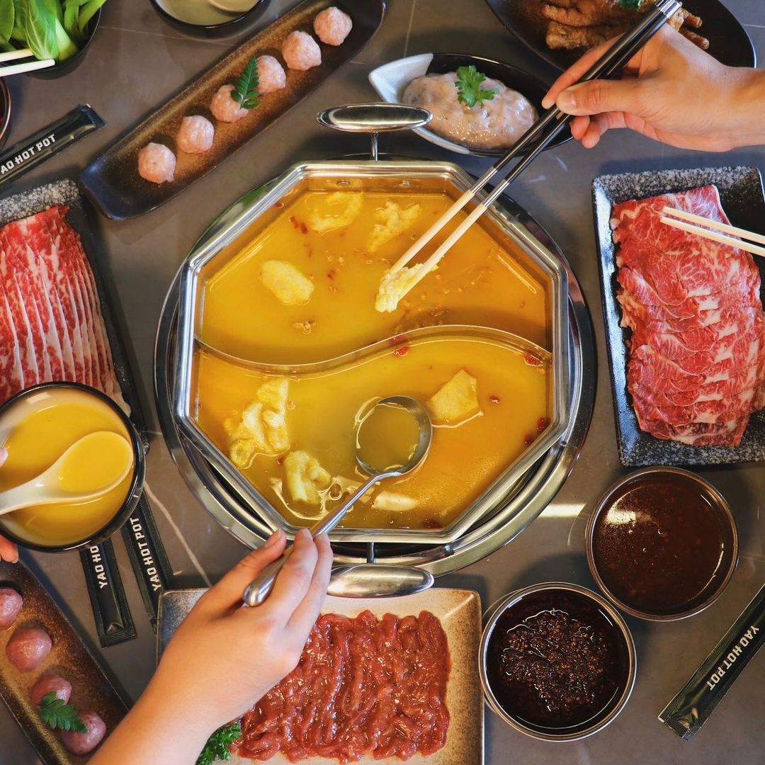 8 Restoran Hotpot Jakarta Paling Enak & Nagih, Ada yang Halal Certified!